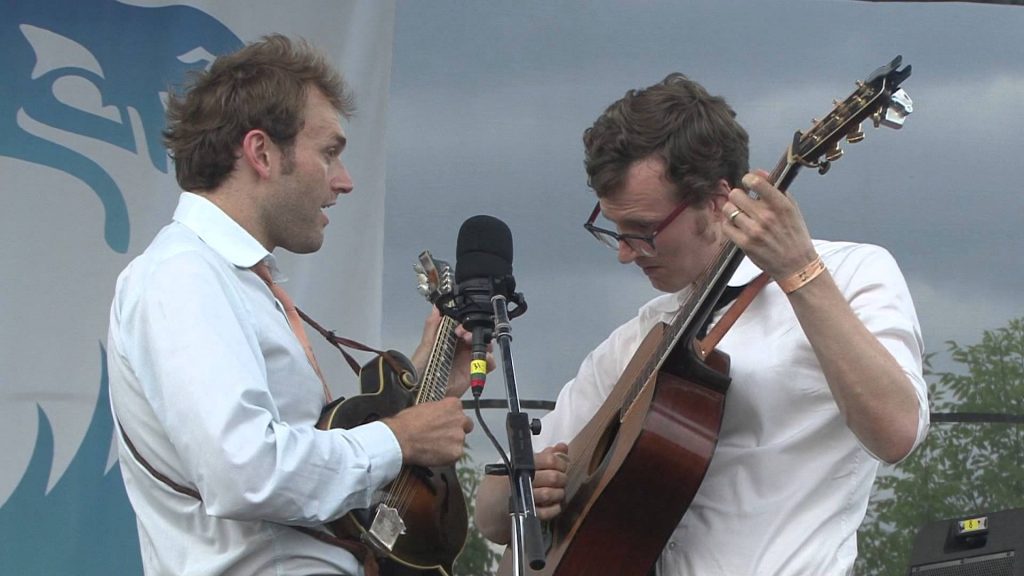 Chris Thile & Michael Daves–Roll In My Sweet Baby’s Arms | ブルーグラス音楽倉庫 ...